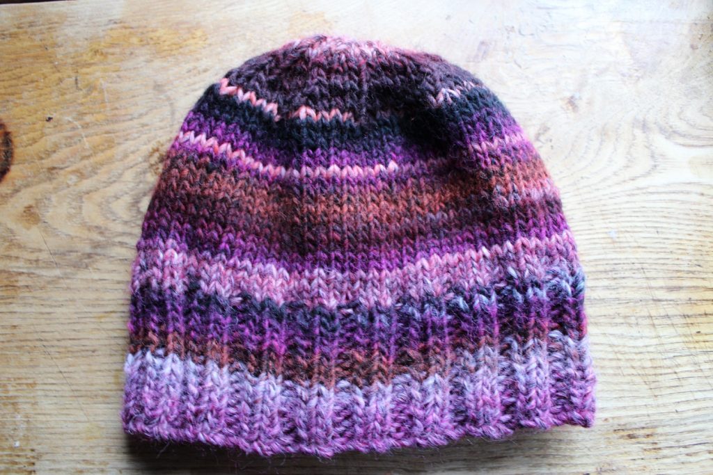 How to Knit a Hat Without a Pattern - On Straight Needles
